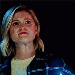 Olivia Holt Tandy Bowen Dagger GIF | GIFDB.com