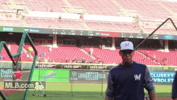 Orlando Arcia Longest GIF | GIFDB.com