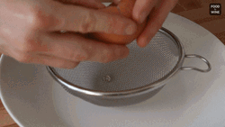 Poached Egg Laying King GIF | GIFDB.com