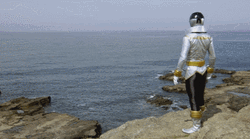 Power Rangers White Ranger Badges GIF | GIFDB.com