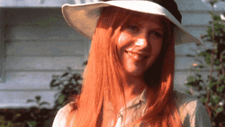 Practical Magic Gillian Owens Smiling Brightly GIF | GIFDB.com
