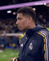 Real Madrid Jude Bellingham Cute Smile GIF | GIFDB.com