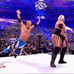 Danca Rikishi Gif Jericho And Chyna's Epic Dance At Madison Square