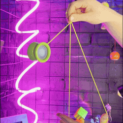 Rock The Baby Yo Yo Trick GIF | GIFDB.com