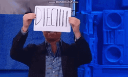 Rudy Holding Dieciiii GIF | GIFDB.com