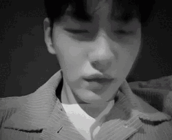 Sad Txt Soobin GIF | GIFDB.com