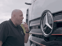 Mercedes-benz Actros Amg GIF | GIFDB.com