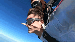 Skydiving Mouth Blown By Wind GIF | GIFDB.com