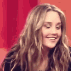 Smiling Amanda Bynes Talking GIF | GIFDB.com