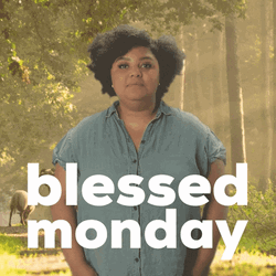 Smilling Woman Monday Blessings GIF | GIFDB.com