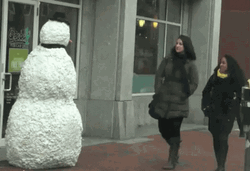 Scary Snowman Scare Prank GIF | GIFDB.com