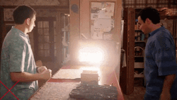 Sparkling Microwave Oven GIF | GIFDB.com