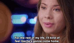 Steve Irwin Daughter Bindi Crying GIF | GIFDB.com