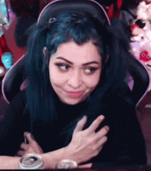 Streamer Lunalyrik Flirty Eyebrows Raise GIF | GIFDB.com