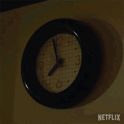 Eight O'clock Ticking Clock GIF | GIFDB.com