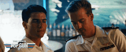 Top Gun Tome Cruise Goose Cheers Beers GIF | GIFDB.com