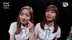 Twice K-pop Momo Dahyun GIF | GIFDB.com