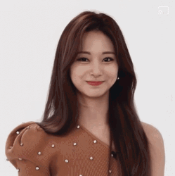 Twice Tzuyu Pointing Her Dimple GIF | GIFDB.com