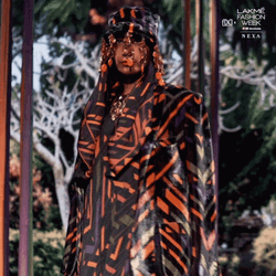 Unique Pattern Fashion Clothing GIF | GIFDB.com