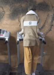 Walking On A Treadmill GIF | GIFDB.com