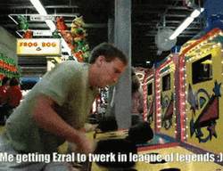 Whack A Mole Arcade Game GIF | GIFDB.com