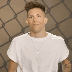 Wya GIFs | GIFDB.com