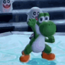 Yoshi Dancing On Stage GIF | GIFDB.com